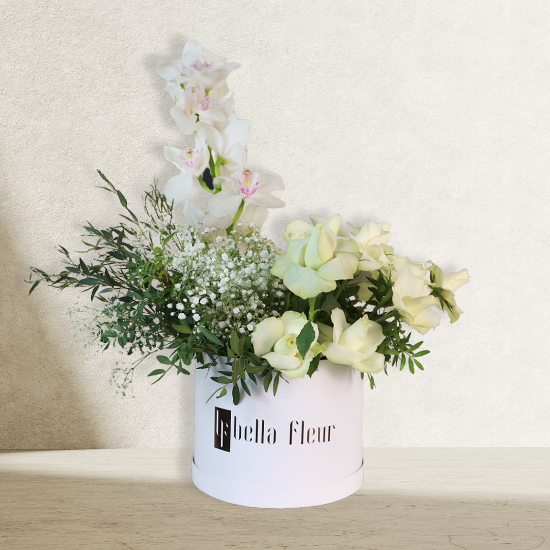 Fresh white orchids and roses Agnes Bella Box buy at Bella Fleur ...