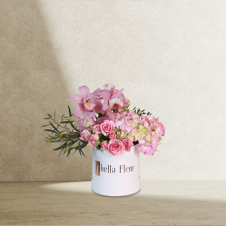 Hydrangea and Rose Bouquet | Bellerose Bella Box Dubai – BellaFleur UAE